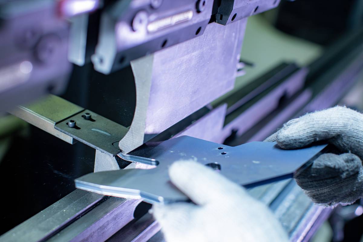 How Material Properties Impact Air Bending Precision and Tolerances ...